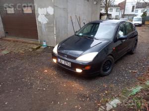 Blue Ford Focus 2001 in Riga, with an engine capacity of 1.80 L and mileage of 245 thousand km for 800 €, photo  on AUTOMOTO.COM.LV