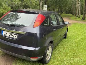 Blue Ford Focus 2001 in Riga, with an engine capacity of 1.60 L and mileage of 213 thousand km for 1100 €, photo 8 on AUTOMOTO.COM.LV
