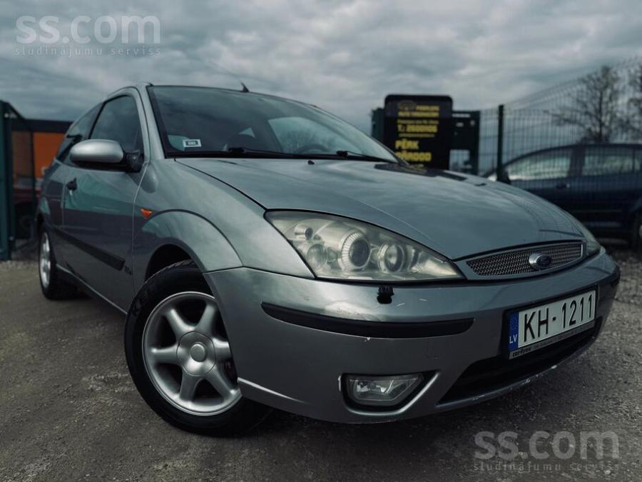 Zils Ford Focus 2003 Cēsis, ar dzinēja tilpumu 1.80 L un nobraukumu 0 tūkst. km par 1950 €, foto 1 vietnē AUTOMOTO.COM.LV