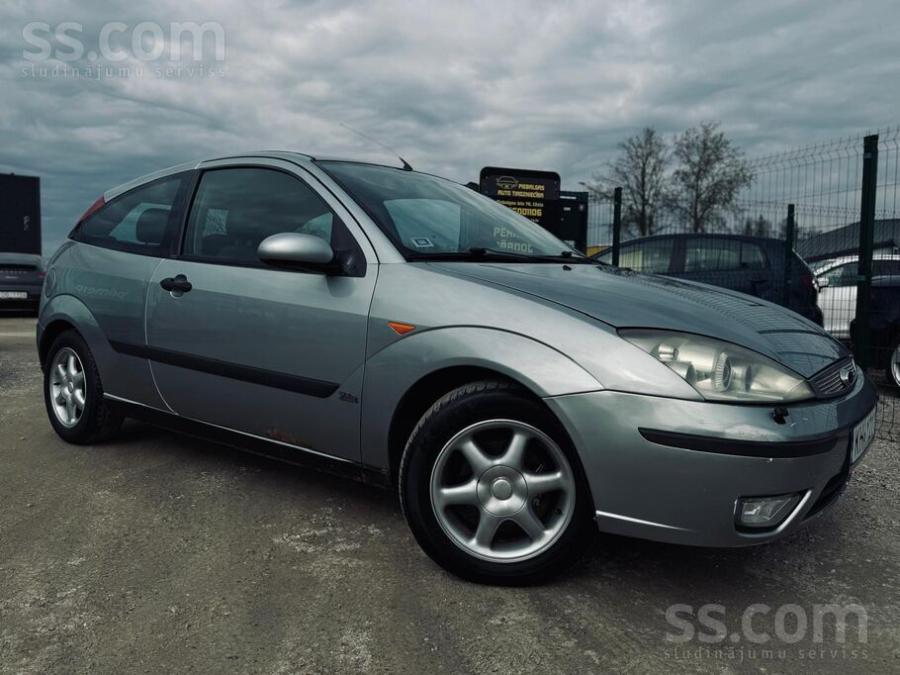 Zils Ford Focus 2003 Cēsis, ar dzinēja tilpumu 1.80 L un nobraukumu 0 tūkst. km par 1950 €, foto 2 vietnē AUTOMOTO.COM.LV