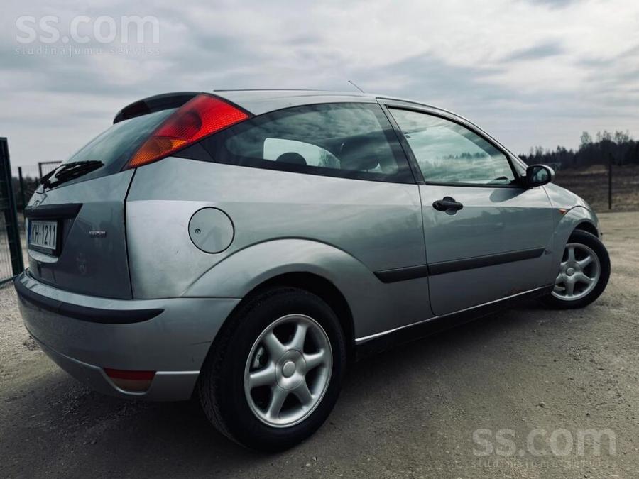 Zils Ford Focus 2003 Cēsis, ar dzinēja tilpumu 1.80 L un nobraukumu 0 tūkst. km par 1950 €, foto 6 vietnē AUTOMOTO.COM.LV