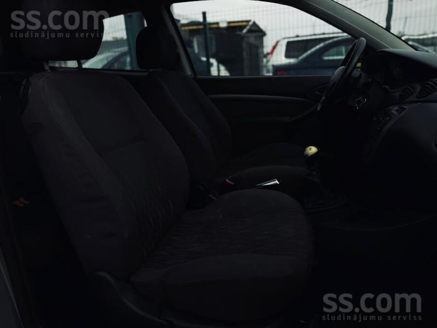Zils Ford Focus 2003 Cēsis, ar dzinēja tilpumu 1.80 L un nobraukumu 0 tūkst. km par 1950 €, foto 10 vietnē AUTOMOTO.COM.LV