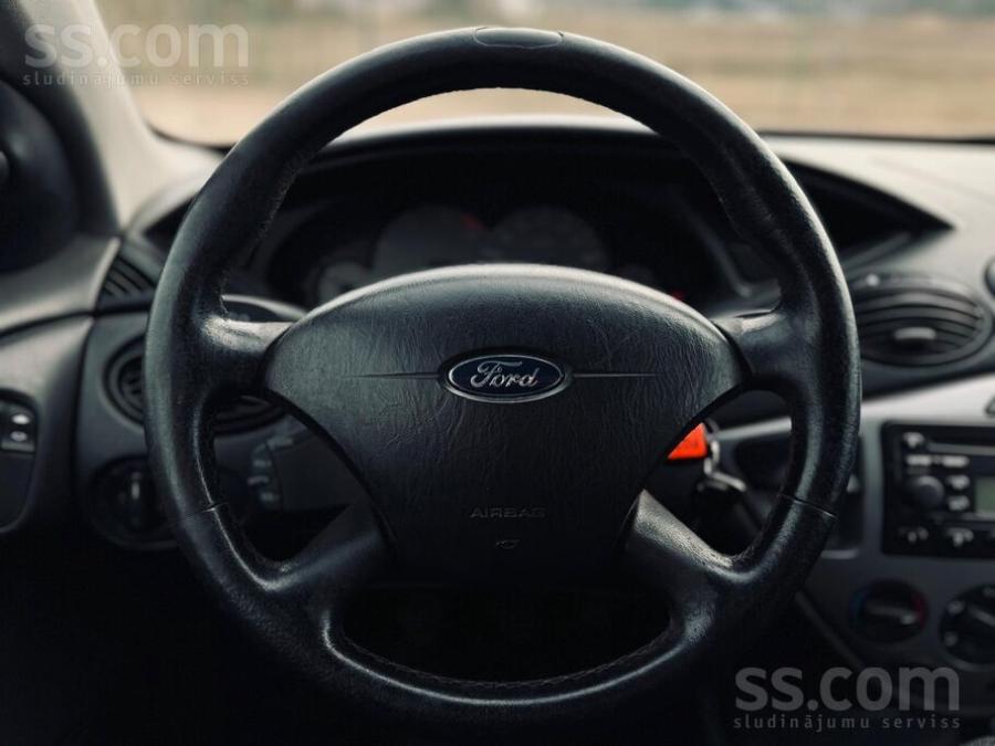 Zils Ford Focus 2003 Cēsis, ar dzinēja tilpumu 1.80 L un nobraukumu 0 tūkst. km par 1950 €, foto 17 vietnē AUTOMOTO.COM.LV