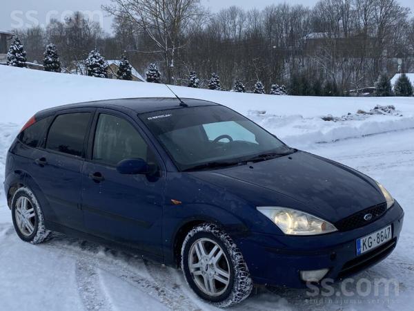 Blue Ford Focus 2004 in Rezekne, with an engine capacity of 1.80 L and mileage of 387 thousand km for 1050 €, photo 2 on AUTOMOTO.COM.LV