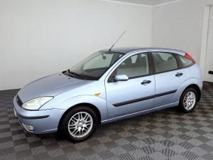 Zils Ford Focus 2004 Tallina, ar dzinēja tilpumu 1.60 L un nobraukumu 224 tūkst. km par 799 €, foto 10 vietnē AUTOMOTO.COM.LV