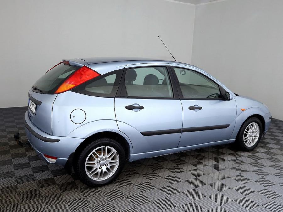 Zils Ford Focus 2004 Tallina, ar dzinēja tilpumu 1.60 L un nobraukumu 224 tūkst. km par 799 €, foto 11 vietnē AUTOMOTO.COM.LV