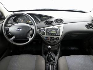 Zils Ford Focus 2004 Tallina, ar dzinēja tilpumu 1.60 L un nobraukumu 224 tūkst. km par 799 €, foto 13 vietnē AUTOMOTO.COM.LV