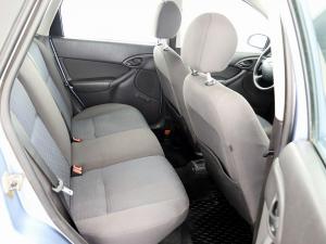 Zils Ford Focus 2004 Tallina, ar dzinēja tilpumu 1.60 L un nobraukumu 224 tūkst. km par 799 €, foto 15 vietnē AUTOMOTO.COM.LV
