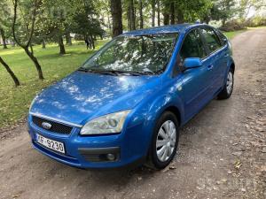 Blue Ford Focus 2004 in Jelgava, with an engine capacity of 2.00 L and mileage of 268 thousand km for 1390 €, photo  on AUTOMOTO.COM.LV