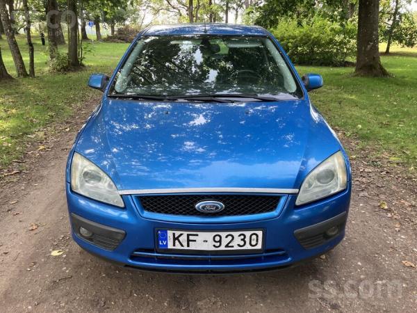 Синий Форд Фокус 2004 в Елгава, объемом двигателя 2.00 л и пробегом 268 тыс. км за 1390 €, фото 3 на AUTOMOTO.COM.LV