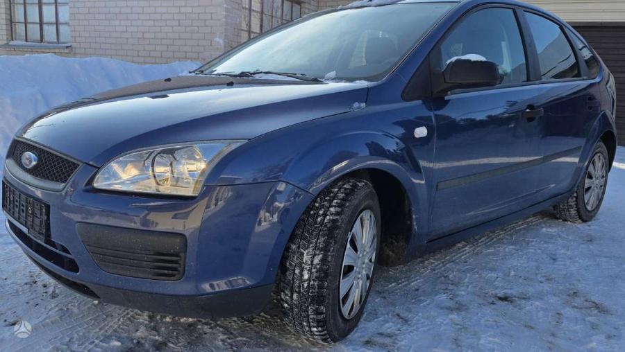 Zils Ford Focus 2005 Rokiškis, ar dzinēja tilpumu 1.60 L un nobraukumu 86 tūkst. km par 1800 €, foto 2 vietnē AUTOMOTO.COM.LV