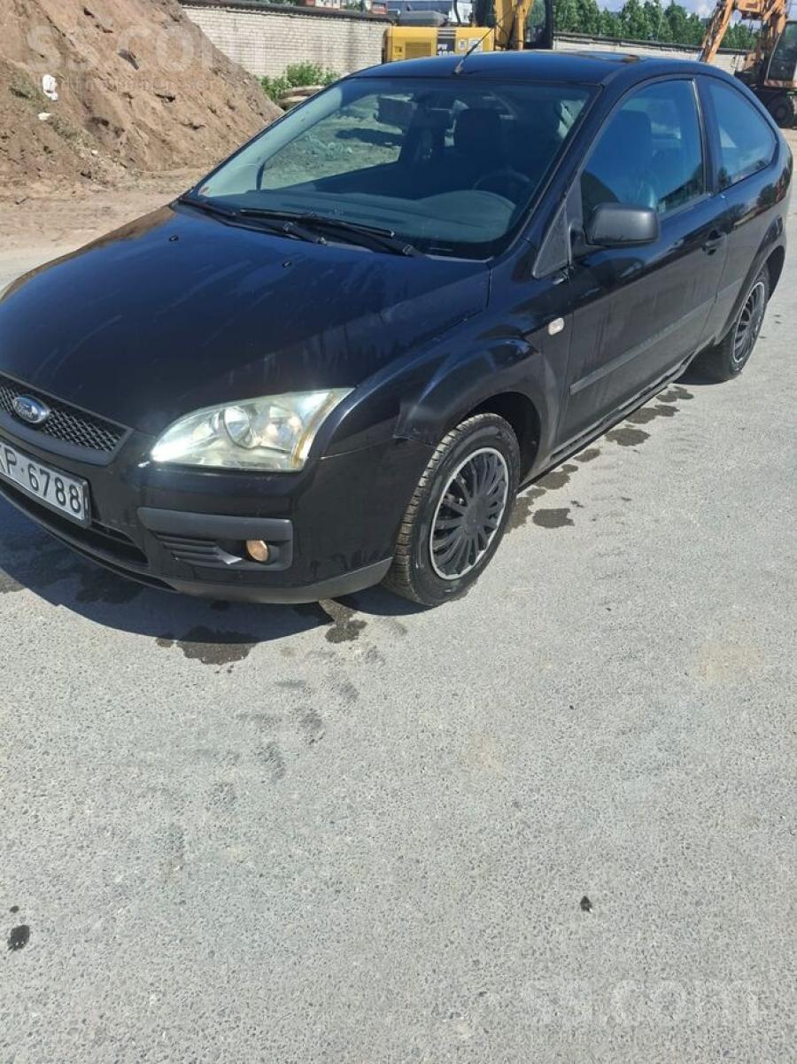 Blue Ford Focus 2005 in Riga, with an engine capacity of 1.60 L and mileage of 210 thousand km for 1300 €, photo 1 on AUTOMOTO.COM.LV