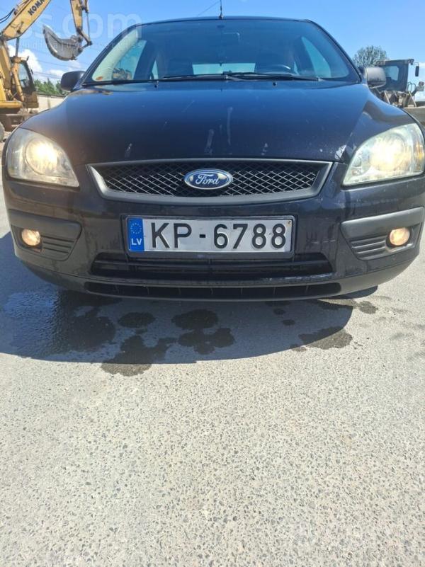 Zils Ford Focus 2005 Rīga, ar dzinēja tilpumu 1.60 L un nobraukumu 210 tūkst. km par 1100 €, foto 6 vietnē AUTOMOTO.COM.LV