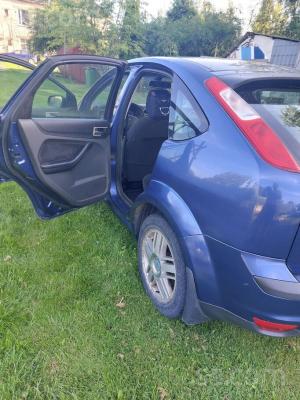 Zils Ford Focus 2005 Bauska, ar dzinēja tilpumu 1.80 L un nobraukumu 218 tūkst. km par 1300 €, foto 5 vietnē AUTOMOTO.COM.LV