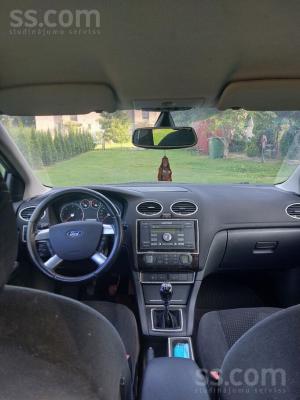 Zils Ford Focus 2005 Bauska, ar dzinēja tilpumu 1.80 L un nobraukumu 218 tūkst. km par 1300 €, foto 16 vietnē AUTOMOTO.COM.LV