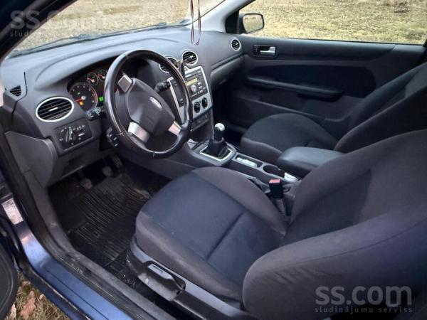 Zils Ford Focus 2005 Ogre, ar dzinēja tilpumu 1.60 L un nobraukumu 305 tūkst. km par 300 €, foto 8 vietnē AUTOMOTO.COM.LV