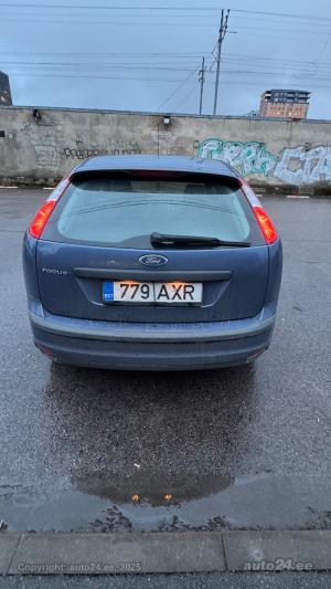 Blue Ford Focus 2006 in Tallinn, with an engine capacity of 1.60 L and mileage of 283 thousand km for 799 €, photo 4 on AUTOMOTO.COM.LV