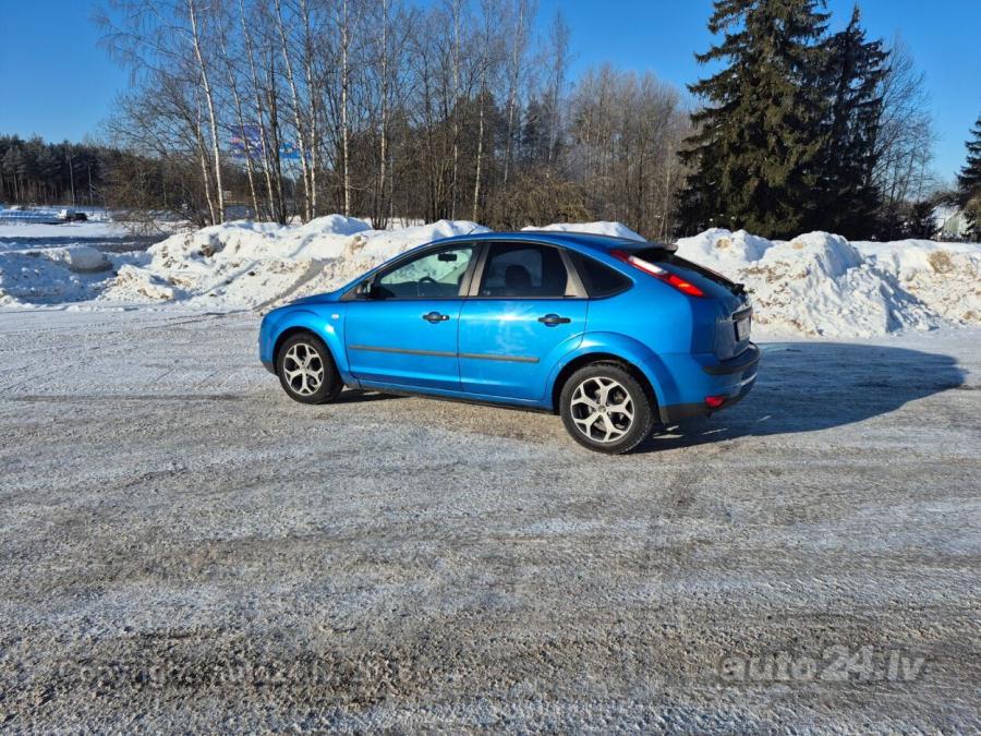 Синий Форд Фокус 2006 в Таллин, объемом двигателя 1.60 л и пробегом 242 тыс. км за 1900 €, фото 6 на AUTOMOTO.COM.LV