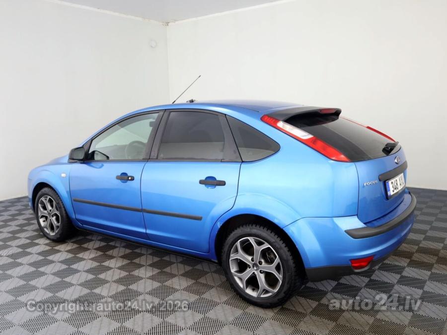 Zils Ford Focus 2006 Tallina, ar dzinēja tilpumu 1.60 L un nobraukumu 242 tūkst. km par 999 €, foto 4 vietnē AUTOMOTO.COM.LV