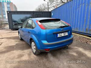 Zils Ford Focus 2006 Tallina, ar dzinēja tilpumu 1.60 L un nobraukumu 223 tūkst. km par 999 €, foto 2 vietnē AUTOMOTO.COM.LV