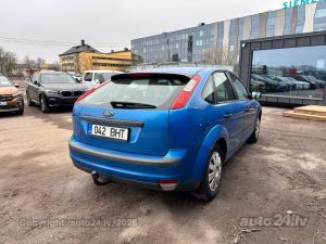 Zils Ford Focus 2006 Tallina, ar dzinēja tilpumu 1.60 L un nobraukumu 223 tūkst. km par 999 €, foto 4 vietnē AUTOMOTO.COM.LV