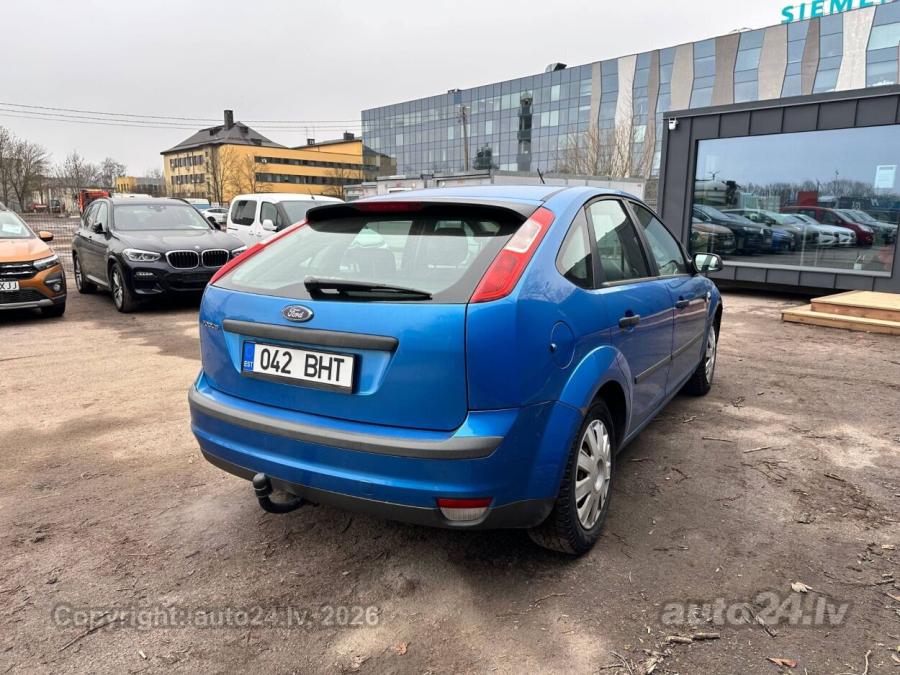 Zils Ford Focus 2006 Tallina, ar dzinēja tilpumu 1.60 L un nobraukumu 223 tūkst. km par 999 €, foto 4 vietnē AUTOMOTO.COM.LV