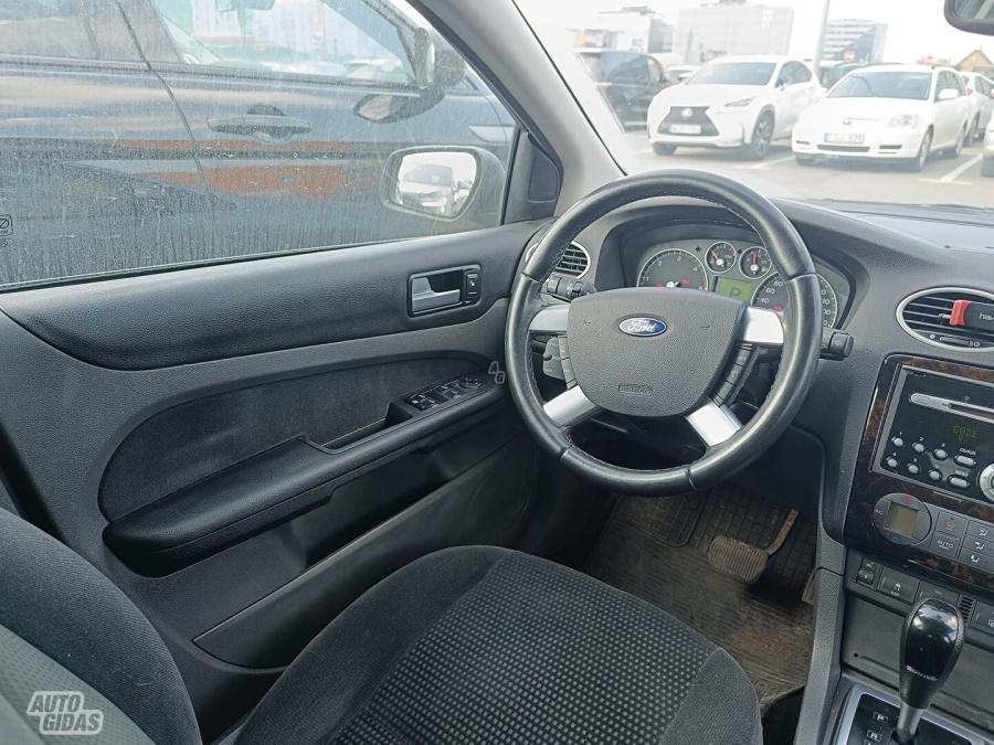Blue Ford Focus 2006 in Vilnius, with an engine capacity of 1.60 L and mileage of 224 thousand km for 999 €, photo 20 on AUTOMOTO.COM.LV