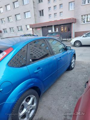 Blue Ford Focus 2006 in Tallinn, with an engine capacity of 1.60 L and mileage of 336 thousand km for 1500 €, photo 14 on AUTOMOTO.COM.LV