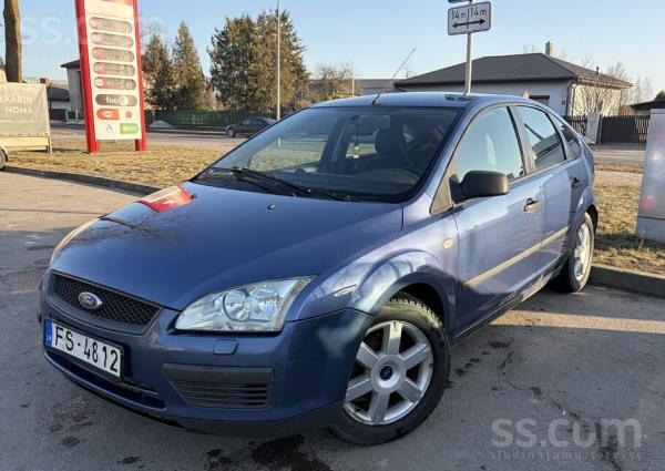 Zils Ford Focus 2006 Jelgava, ar dzinēja tilpumu 1.60 L un nobraukumu 280 tūkst. km par 1200 €, foto 2 vietnē AUTOMOTO.COM.LV