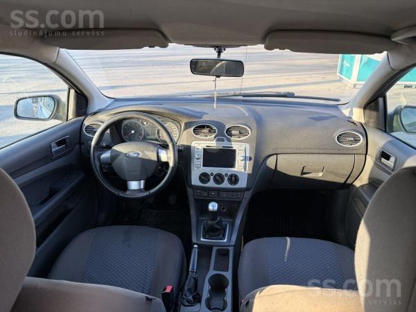Zils Ford Focus 2006 Jelgava, ar dzinēja tilpumu 1.60 L un nobraukumu 280 tūkst. km par 1200 €, foto 4 vietnē AUTOMOTO.COM.LV