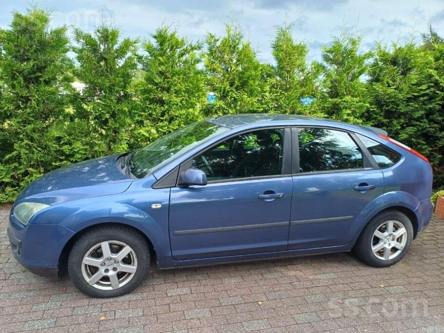 Zils Ford Focus 2006 Ventspils, ar dzinēja tilpumu 1.60 L un nobraukumu 267 tūkst. km par 1600 €, foto 4 vietnē AUTOMOTO.COM.LV
