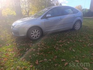 Zils Ford Focus 2006 Cēsis, ar dzinēja tilpumu 1.60 L un nobraukumu 363 tūkst. km par 800 €, foto 4 vietnē AUTOMOTO.COM.LV