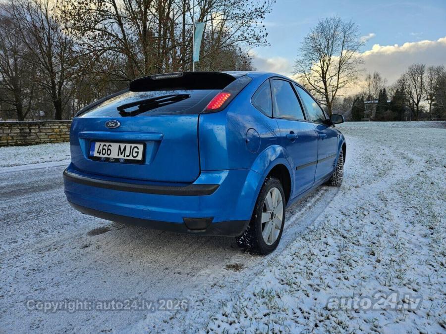 Zils Ford Focus 2007 Tallina, ar dzinēja tilpumu 1.40 L un nobraukumu 289 tūkst. km par 2400 €, foto 1 vietnē AUTOMOTO.COM.LV