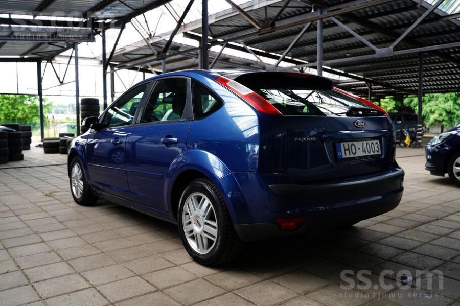 Zils Ford Focus 2007 Rīga, ar dzinēja tilpumu 1.60 L un nobraukumu 129 tūkst. km par 2500 €, foto 4 vietnē AUTOMOTO.COM.LV