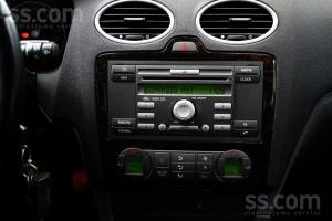 Zils Ford Focus 2007 Rīga, ar dzinēja tilpumu 1.60 L un nobraukumu 129 tūkst. km par 2500 €, foto 14 vietnē AUTOMOTO.COM.LV