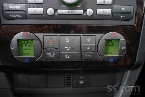 Zils Ford Focus 2007 Rīga, ar dzinēja tilpumu 1.60 L un nobraukumu 129 tūkst. km par 2500 €, foto 20 vietnē AUTOMOTO.COM.LV
