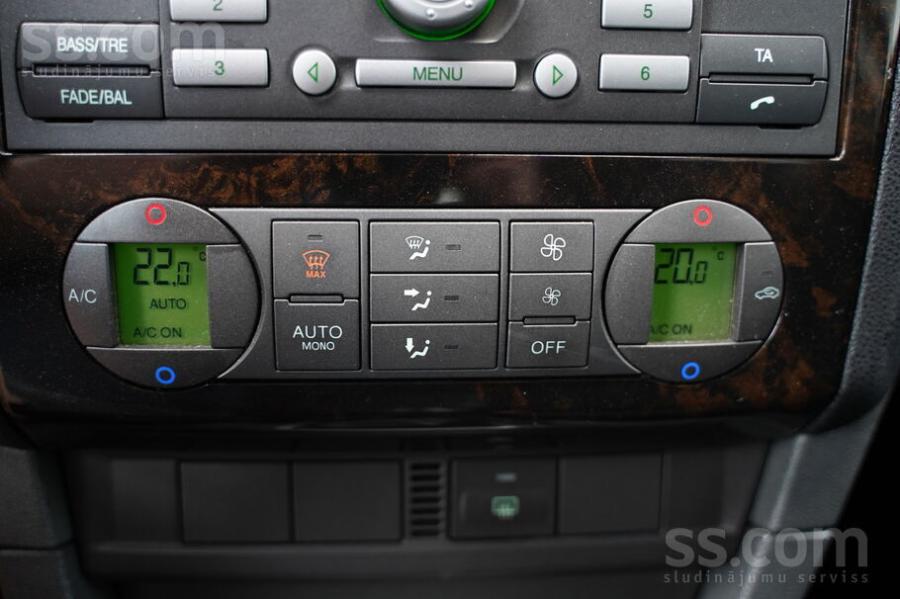 Zils Ford Focus 2007 Rīga, ar dzinēja tilpumu 1.60 L un nobraukumu 129 tūkst. km par 2500 €, foto 20 vietnē AUTOMOTO.COM.LV