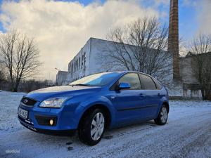 Zils Ford Focus 2007 Rakvere, ar dzinēja tilpumu 1.40 L un nobraukumu 283 tūkst. km par 2400 €, foto 10 vietnē AUTOMOTO.COM.LV