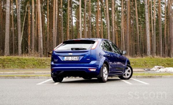 Zils Ford Focus 2008 Rīga, ar dzinēja tilpumu 1.60 L un nobraukumu 238 tūkst. km par 2390 €, foto 5 vietnē AUTOMOTO.COM.LV