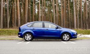Zils Ford Focus 2008 Rīga, ar dzinēja tilpumu 1.60 L un nobraukumu 238 tūkst. km par 2390 €, foto 8 vietnē AUTOMOTO.COM.LV