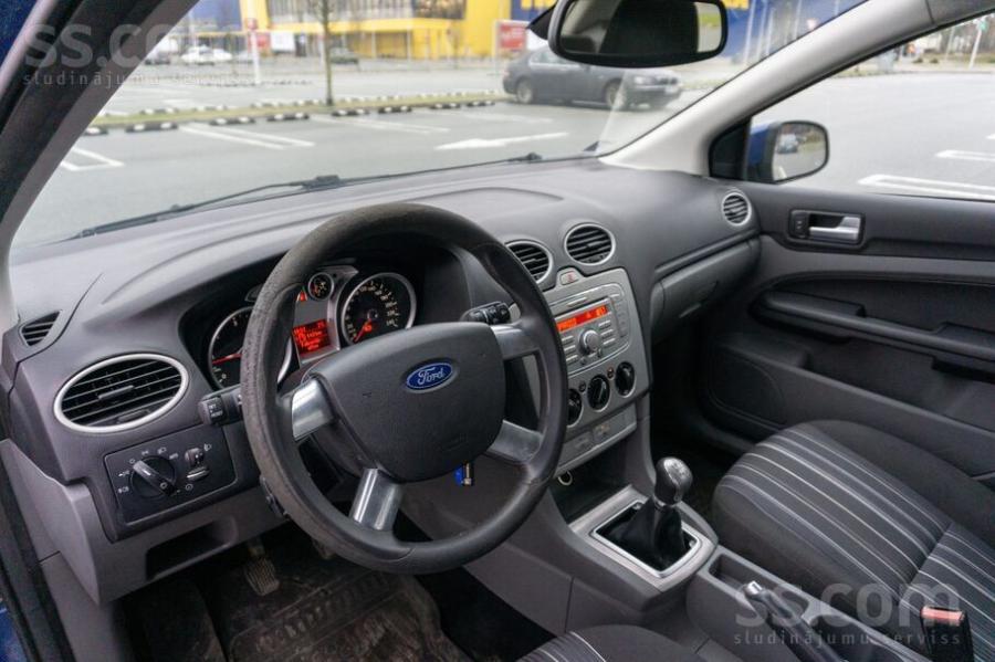 Zils Ford Focus 2008 Rīga, ar dzinēja tilpumu 1.60 L un nobraukumu 238 tūkst. km par 2390 €, foto 9 vietnē AUTOMOTO.COM.LV
