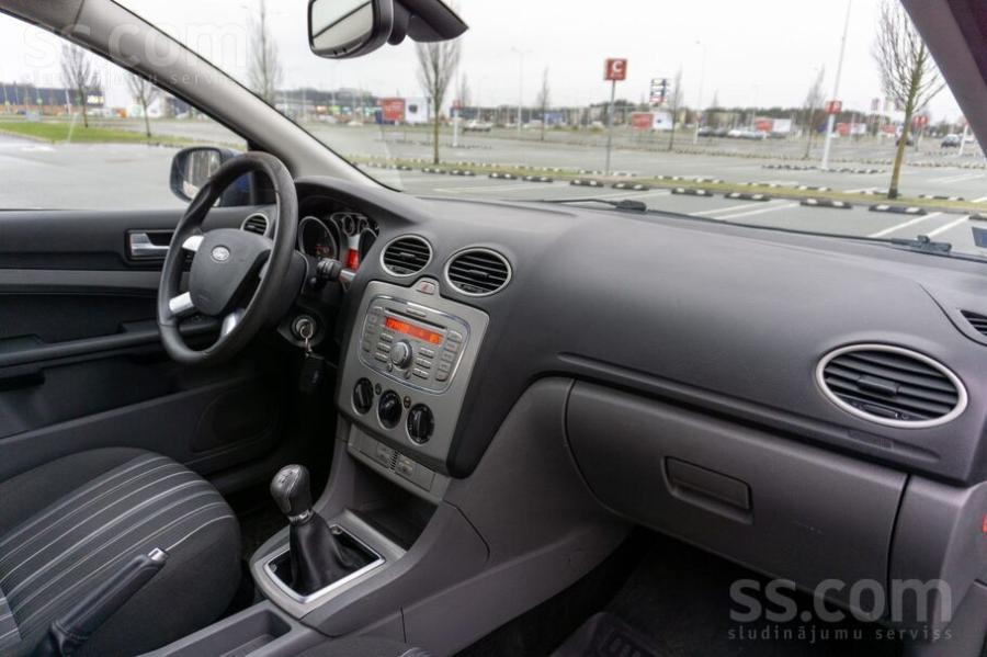 Zils Ford Focus 2008 Rīga, ar dzinēja tilpumu 1.60 L un nobraukumu 238 tūkst. km par 2390 €, foto 10 vietnē AUTOMOTO.COM.LV