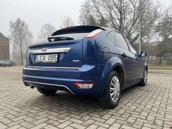 Blue Ford Focus 2008 in Trakai, with an engine capacity of 1.80 L and mileage of 192 thousand km for 2490 €, photo 9 on AUTOMOTO.COM.LV