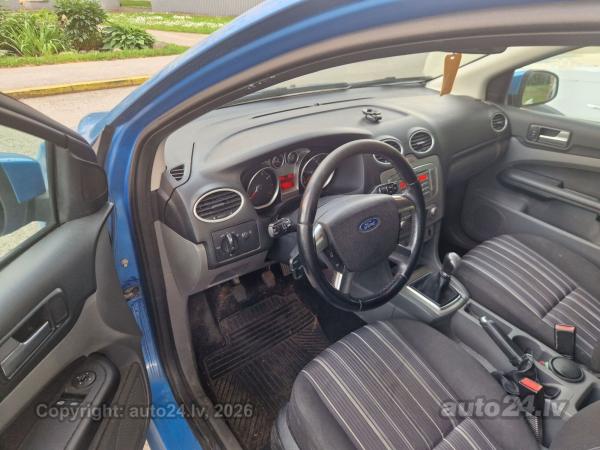 Zils Ford Focus 2008 Tallina, ar dzinēja tilpumu 1.60 L un nobraukumu 180 tūkst. km par 1100 €, foto 6 vietnē AUTOMOTO.COM.LV