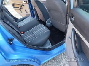Blue Ford Focus 2008 in Tartu, with an engine capacity of 1.60 L and mileage of 170 thousand km for 2600 €, photo 16 on AUTOMOTO.COM.LV