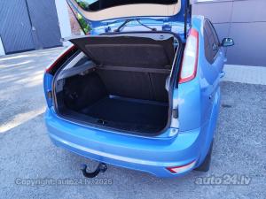 Blue Ford Focus 2008 in Tartu, with an engine capacity of 1.60 L and mileage of 170 thousand km for 2600 €, photo 18 on AUTOMOTO.COM.LV