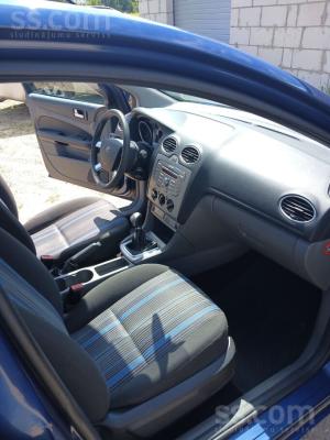 Blue Ford Focus 2008 in Ludza, with an engine capacity of 1.60 L and mileage of 168 thousand km for 2450 €, photo 7 on AUTOMOTO.COM.LV