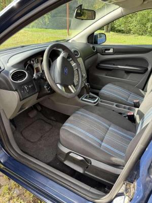 Zils Ford Focus 2008 Viļņa, ar dzinēja tilpumu 2.00 L un nobraukumu 143 tūkst. km par 4599 €, foto 9 vietnē AUTOMOTO.COM.LV