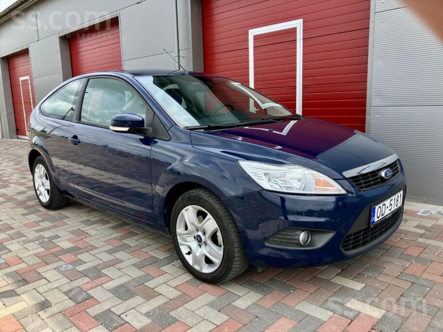 Blue Ford Focus 2009 in Talsi, with an engine capacity of 1.60 L and mileage of 189 thousand km for 3500 €, photo 1 on AUTOMOTO.COM.LV