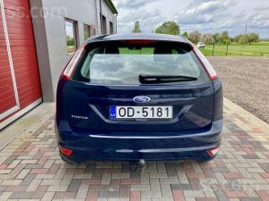 Blue Ford Focus 2009 in Talsi, with an engine capacity of 1.60 L and mileage of 189 thousand km for 3500 €, photo 4 on AUTOMOTO.COM.LV